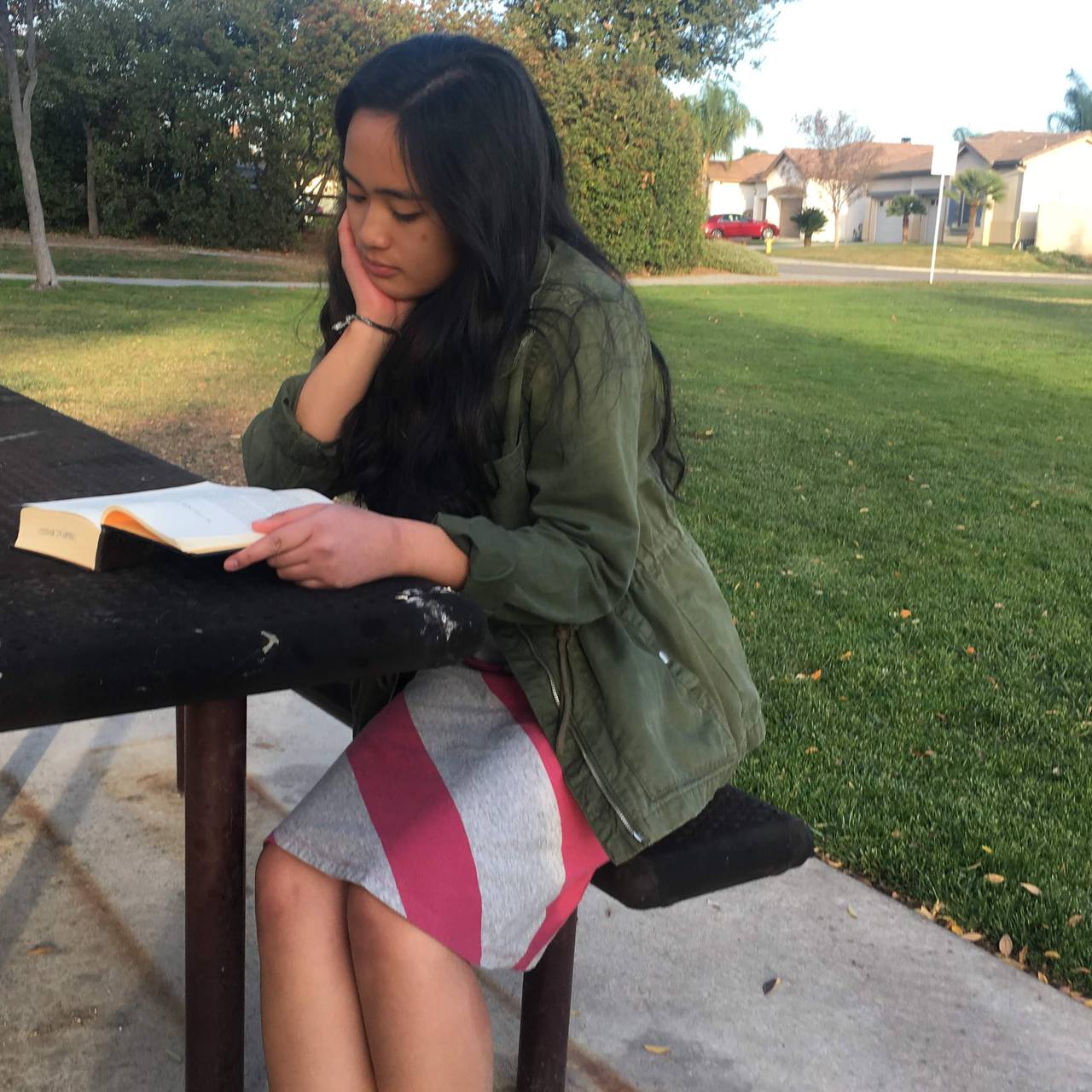 COLLEGE LIFE: EXPECTATIONS VS REALITY - incmedia.org